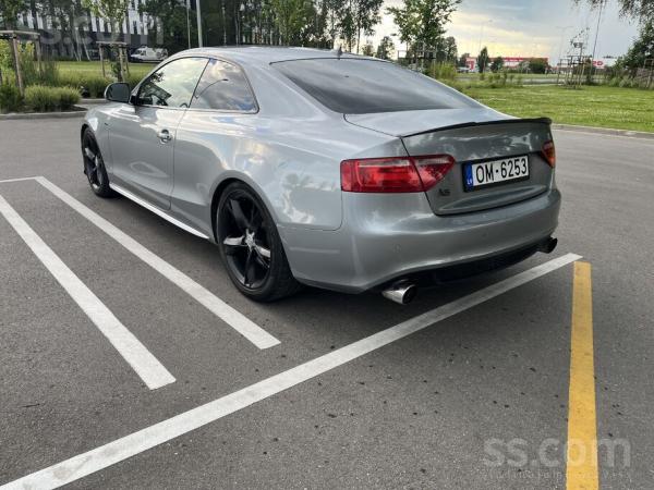 Grey Audi A5 2008 in Riga, with an engine capacity of 3.00 L and mileage of 340 thousand km for 5290 €, photo 4 on AUTOMOTO.COM.LV