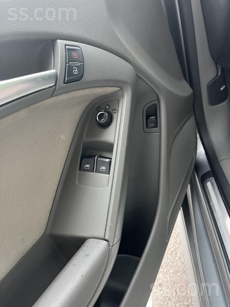 Pelēks Audi A5 2008 Rīga, ar dzinēja tilpumu 3.00 L un nobraukumu 340 tūkst. km par 5290 €, foto 12 vietnē AUTOMOTO.COM.LV