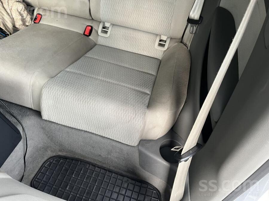 Pelēks Audi A5 2008 Rīga, ar dzinēja tilpumu 3.00 L un nobraukumu 340 tūkst. km par 5290 €, foto 15 vietnē AUTOMOTO.COM.LV