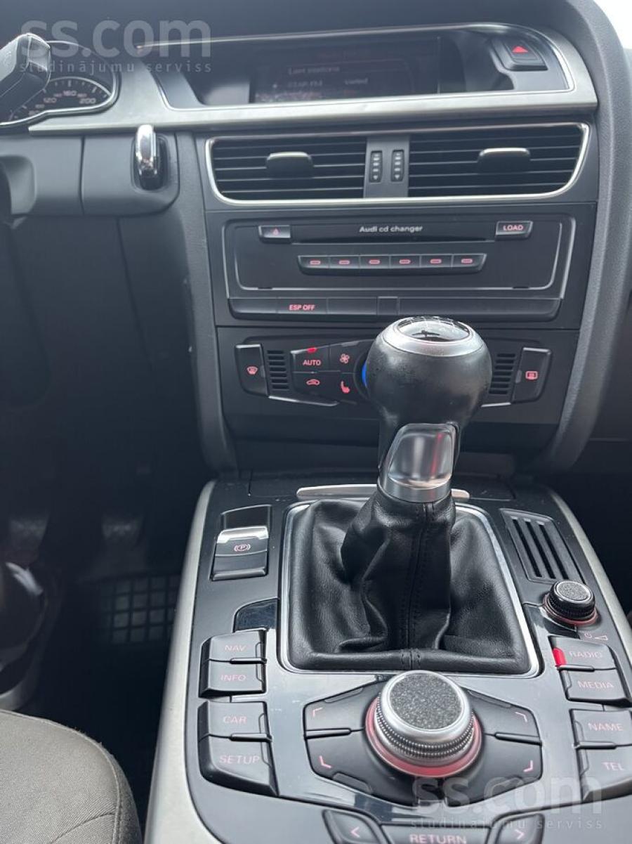 Pelēks Audi A5 2008 Rīga, ar dzinēja tilpumu 3.00 L un nobraukumu 340 tūkst. km par 5290 €, foto 20 vietnē AUTOMOTO.COM.LV