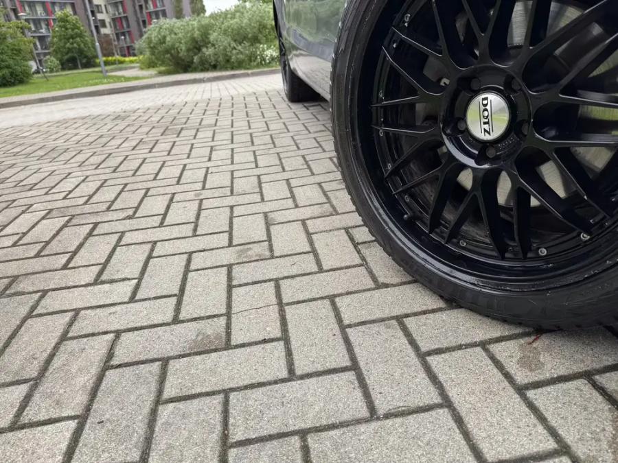 Grey Audi A5 2008 in Riga, with an engine capacity of 2.70 L and mileage of 326 thousand km for 4990 €, photo 3 on AUTOMOTO.COM.LV