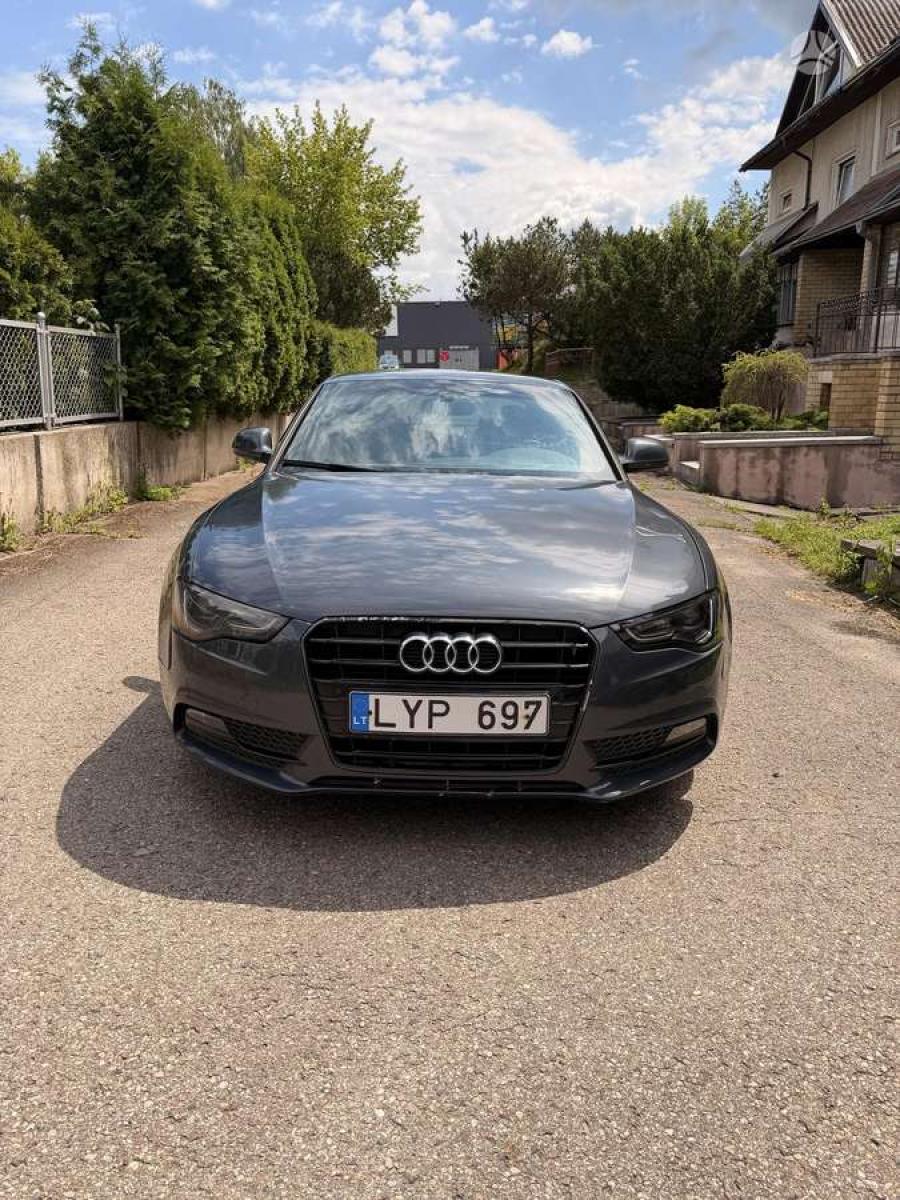 Pelēks Audi A5 2008 Kauņa, ar dzinēja tilpumu 3.20 L un nobraukumu 220 tūkst. km par 6500 €, foto 3 vietnē AUTOMOTO.COM.LV