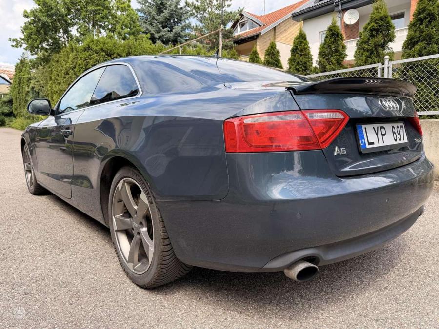 Pelēks Audi A5 2008 Kauņa, ar dzinēja tilpumu 3.20 L un nobraukumu 220 tūkst. km par 6500 €, foto 7 vietnē AUTOMOTO.COM.LV
