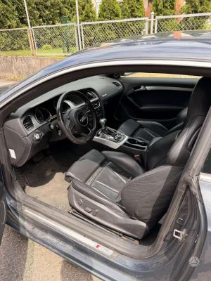 Pelēks Audi A5 2008 Kauņa, ar dzinēja tilpumu 3.20 L un nobraukumu 220 tūkst. km par 6500 €, foto 15 vietnē AUTOMOTO.COM.LV