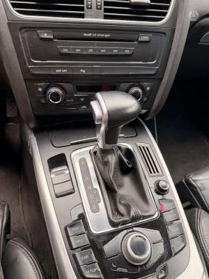 Pelēks Audi A5 2008 Kauņa, ar dzinēja tilpumu 3.20 L un nobraukumu 220 tūkst. km par 6500 €, foto 18 vietnē AUTOMOTO.COM.LV