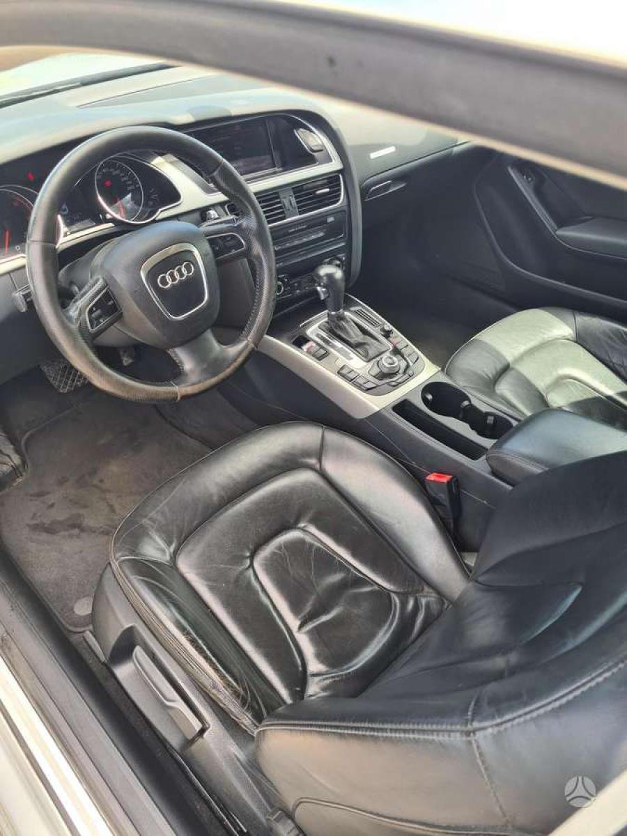 Pelēks Audi A5 2008 Tauragė, ar dzinēja tilpumu 2.70 L un nobraukumu 280 tūkst. km par 4200 €, foto 9 vietnē AUTOMOTO.COM.LV