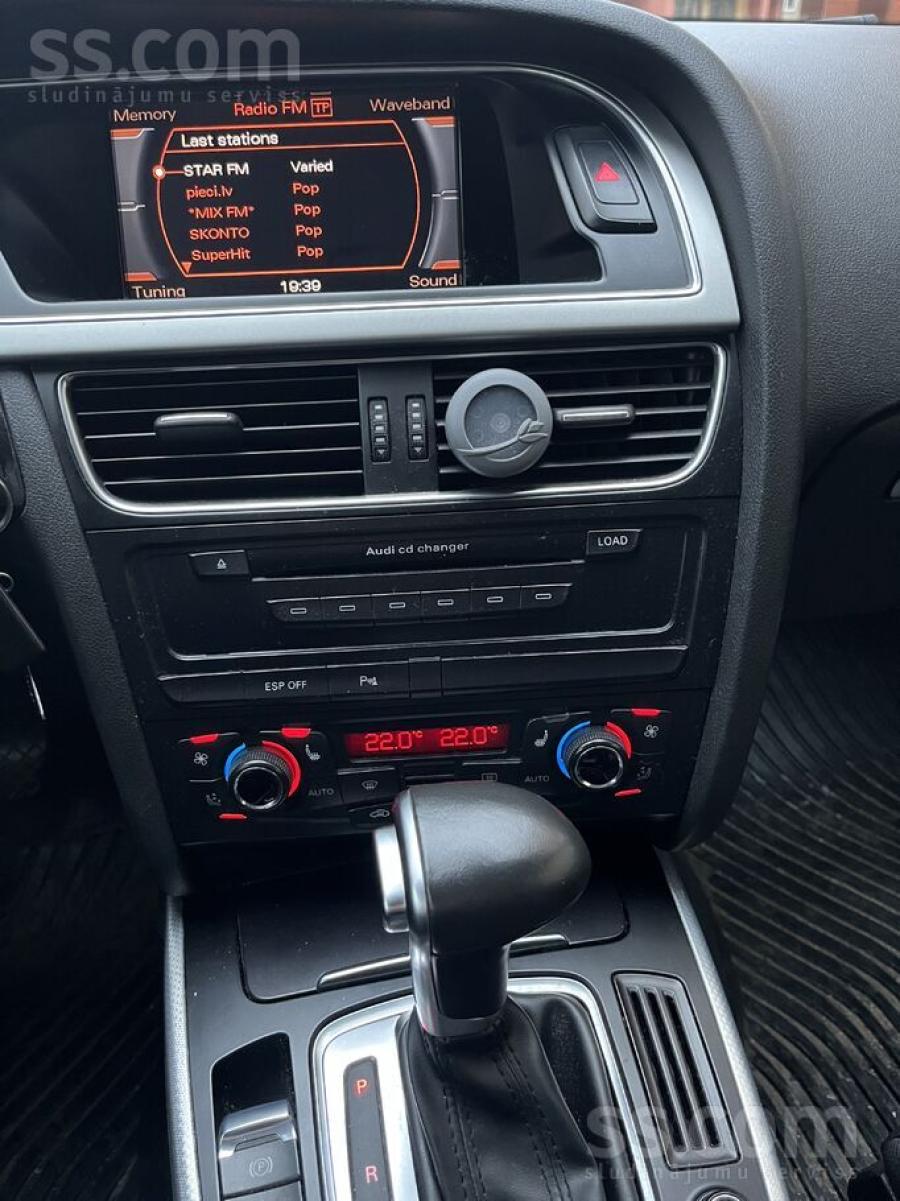 Grey Audi A5 2008 in Riga, with an engine capacity of 2.70 L and mileage of 241 thousand km for 6200 €, photo 6 on AUTOMOTO.COM.LV