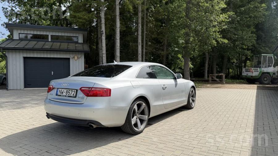 Pelēks Audi A5 2008 Preiļi, ar dzinēja tilpumu 3.00 L un nobraukumu 325 tūkst. km par 7490 €, foto 4 vietnē AUTOMOTO.COM.LV