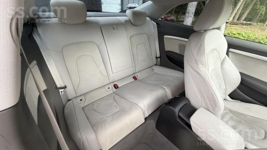 Pelēks Audi A5 2008 Preiļi, ar dzinēja tilpumu 3.00 L un nobraukumu 325 tūkst. km par 7490 €, foto 17 vietnē AUTOMOTO.COM.LV