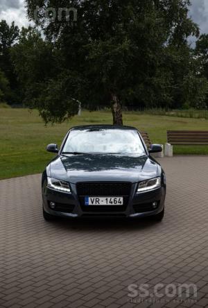 Grey Audi A5 2008 in Liepaja, with an engine capacity of 2.70 L and mileage of 329 thousand km for 6000 €, photo 6 on AUTOMOTO.COM.LV