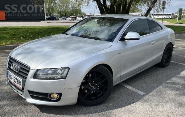 Pelēks Audi A5 2008 Rīga, ar dzinēja tilpumu 2.70 L un nobraukumu 393 tūkst. km par 3400 €, foto 4 vietnē AUTOMOTO.COM.LV