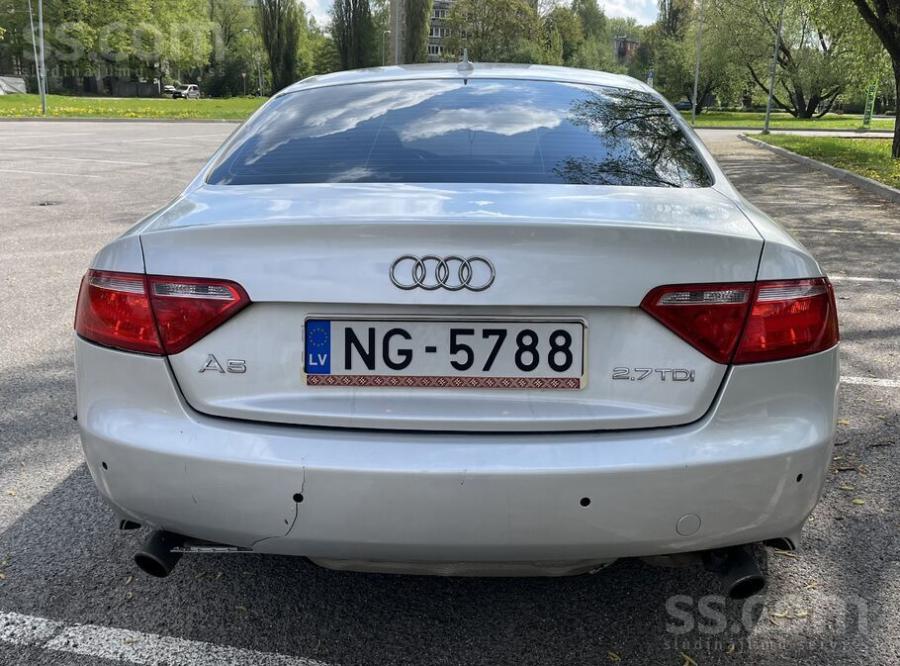 Pelēks Audi A5 2008 Rīga, ar dzinēja tilpumu 2.70 L un nobraukumu 393 tūkst. km par 3400 €, foto 6 vietnē AUTOMOTO.COM.LV