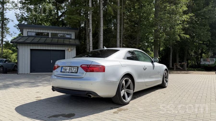 Grey Audi A5 2008 in Preili, with an engine capacity of 3.00 L and mileage of 325 thousand km for 6990 €, photo 4 on AUTOMOTO.COM.LV