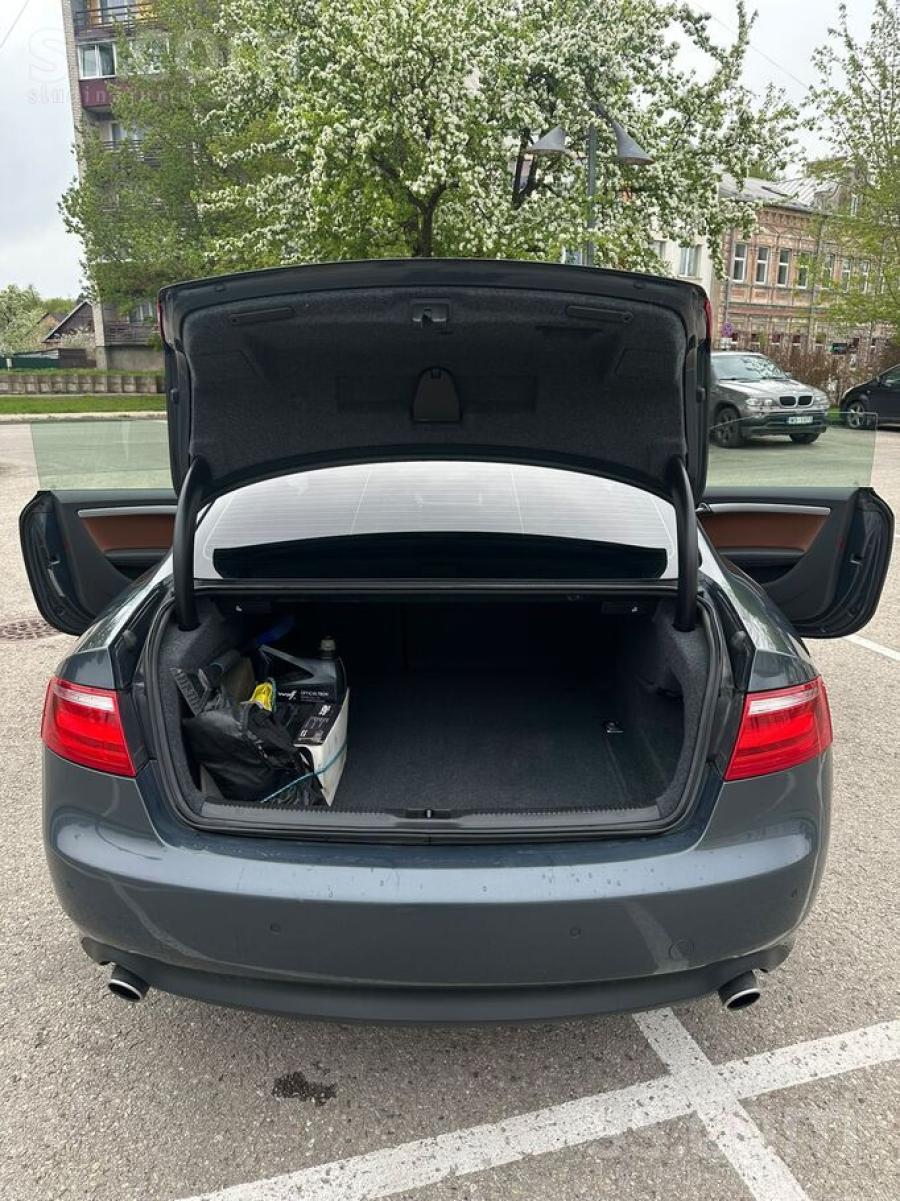 Grey Audi A5 2008 in Daugavpils, with an engine capacity of 2.70 L and mileage of 410 thousand km for 5700 €, photo 12 on AUTOMOTO.COM.LV