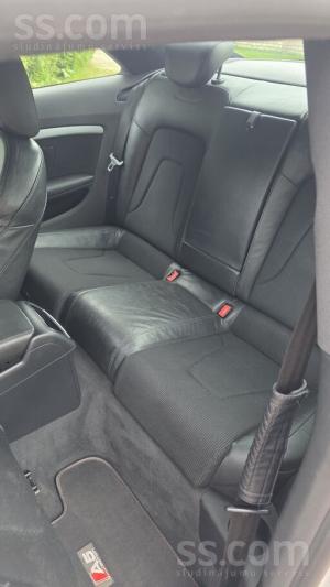 Grey Audi A5 2008 in Riga, with an engine capacity of 2.70 L and mileage of 184 thousand km for 8300 €, photo 9 on AUTOMOTO.COM.LV