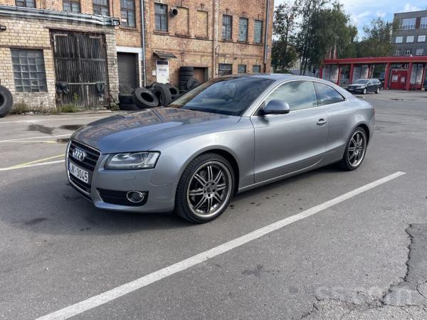 Ауди А5 2008 в Рига на AUTOMOTO.COM.LV Серый Ауди А5 2008 в Рига, объемом двигателя 2.70 л и пробегом 299 тыс. км за 6500 €, фото 1 на AUTOMOTO.COM.LV