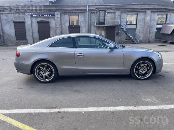 Ауди А5 2008 в Рига на AUTOMOTO.COM.LV Серый Ауди А5 2008 в Рига, объемом двигателя 2.70 л и пробегом 299 тыс. км за 6500 €, фото 6 на AUTOMOTO.COM.LV