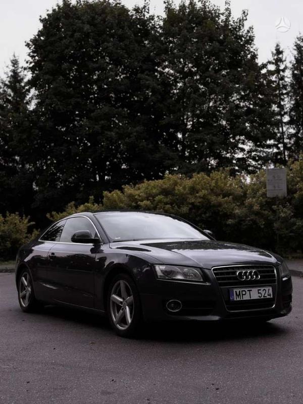 Grey Audi A5 2009 in Kretinga, with an engine capacity of 1.80 L and mileage of 178 thousand km for 7500 €, photo 1 on AUTOMOTO.COM.LV