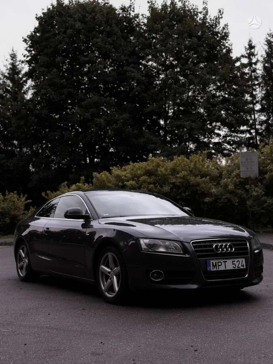 Grey Audi A5 2009 in Kretinga, with an engine capacity of 1.80 L and mileage of 178 thousand km for 7500 €, photo 1 on AUTOMOTO.COM.LV