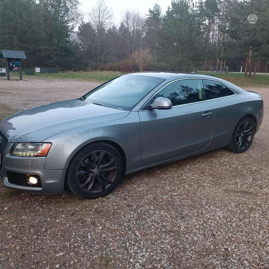 Pelēks Audi A5 2009 Klaipėda, ar dzinēja tilpumu 3.20 L un nobraukumu 315 tūkst. km par 5000 €, foto 1 vietnē AUTOMOTO.COM.LV