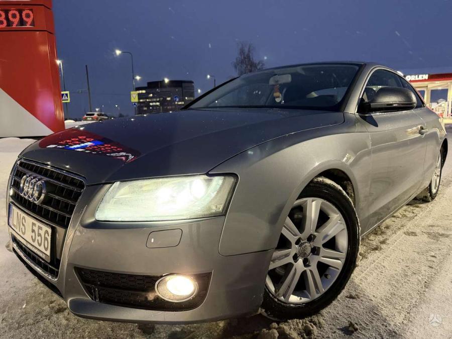Grey Audi A5 2009 in Kaunas, with an engine capacity of 1.80 L and mileage of 278 thousand km for 4750 €, photo 2 on AUTOMOTO.COM.LV