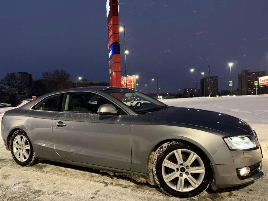 Grey Audi A5 2009 in Kaunas, with an engine capacity of 1.80 L and mileage of 278 thousand km for 4750 €, photo 7 on AUTOMOTO.COM.LV