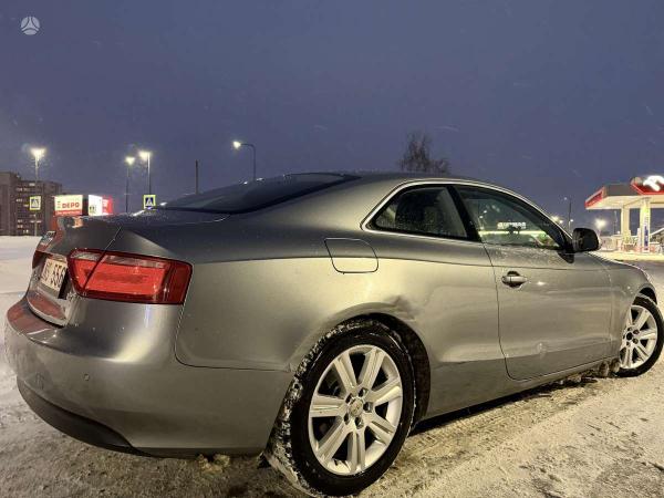 Pelēks Audi A5 2009 Kauņa, ar dzinēja tilpumu 1.80 L un nobraukumu 273 tūkst. km par 4450 €, foto 10 vietnē AUTOMOTO.COM.LV