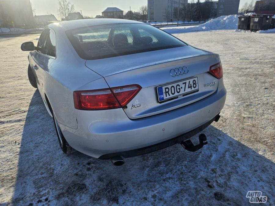 Grey Audi A5 2009 in Radviliskis, with an engine capacity of 3.00 L and mileage of 360 thousand km for 4000 €, photo 6 on AUTOMOTO.COM.LV