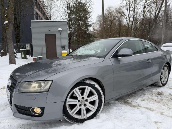 Pelēks Audi A5 2009 Kauņa, ar dzinēja tilpumu 1.80 L un nobraukumu 273 tūkst. km par 4350 €, foto 2 vietnē AUTOMOTO.COM.LV