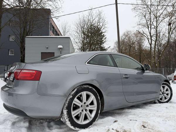Pelēks Audi A5 2009 Kauņa, ar dzinēja tilpumu 1.80 L un nobraukumu 273 tūkst. km par 4350 €, foto 4 vietnē AUTOMOTO.COM.LV