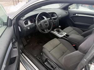 Grey Audi A5 2009 in Alytus, with an engine capacity of 1.98 L and mileage of 259 thousand km for 4299 €, photo 5 on AUTOMOTO.COM.LV