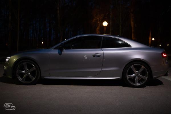 Pelēks Audi A5 2009 Alīta, ar dzinēja tilpumu 3.00 L un nobraukumu 272 tūkst. km par 7900 €, foto 3 vietnē AUTOMOTO.COM.LV