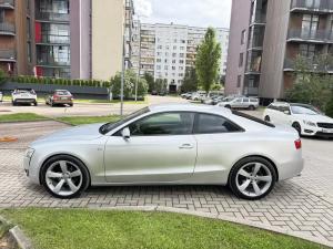 Серый Ауди А5 2009 в Рига, объемом двигателя 3.00 л и пробегом 278 тыс. км за 5490 €, фото 5 на AUTOMOTO.COM.LV