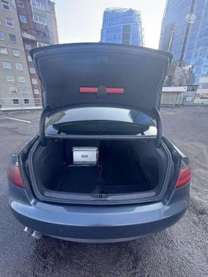 Grey Audi A5 2009 in Vilnius, with an engine capacity of 1.98 L and mileage of 320 thousand km for 4500 €, photo 13 on AUTOMOTO.COM.LV