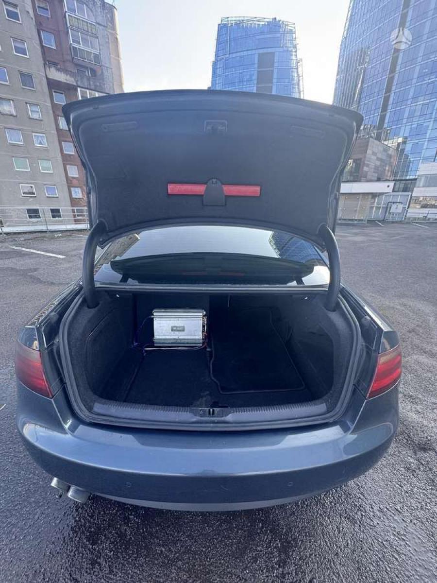 Grey Audi A5 2009 in Vilnius, with an engine capacity of 1.98 L and mileage of 320 thousand km for 4500 €, photo 13 on AUTOMOTO.COM.LV