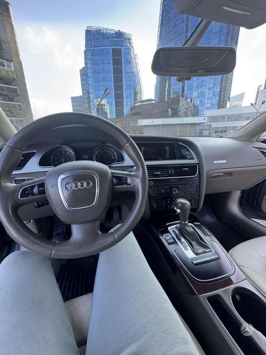 Grey Audi A5 2009 in Vilnius, with an engine capacity of 1.98 L and mileage of 320 thousand km for 4500 €, photo 16 on AUTOMOTO.COM.LV