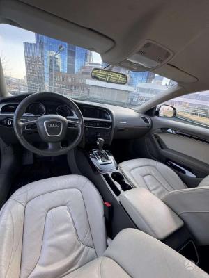 Grey Audi A5 2009 in Vilnius, with an engine capacity of 1.98 L and mileage of 320 thousand km for 4500 €, photo 17 on AUTOMOTO.COM.LV
