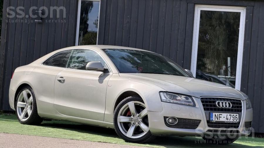 Pelēks Audi A5 2009 Rīga, ar dzinēja tilpumu 2.00 L un nobraukumu 274 tūkst. km par 5650 €, foto 3 vietnē AUTOMOTO.COM.LV
