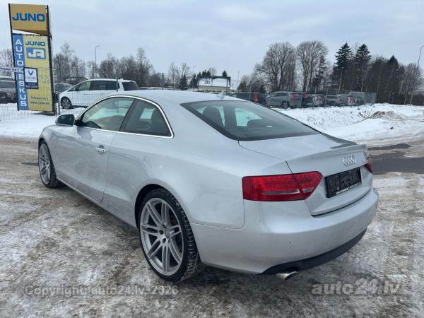 Grey Audi A5 2010 in Tartu, with an engine capacity of 3.00 L and mileage of 246 thousand km for 7990 €, photo 4 on AUTOMOTO.COM.LV