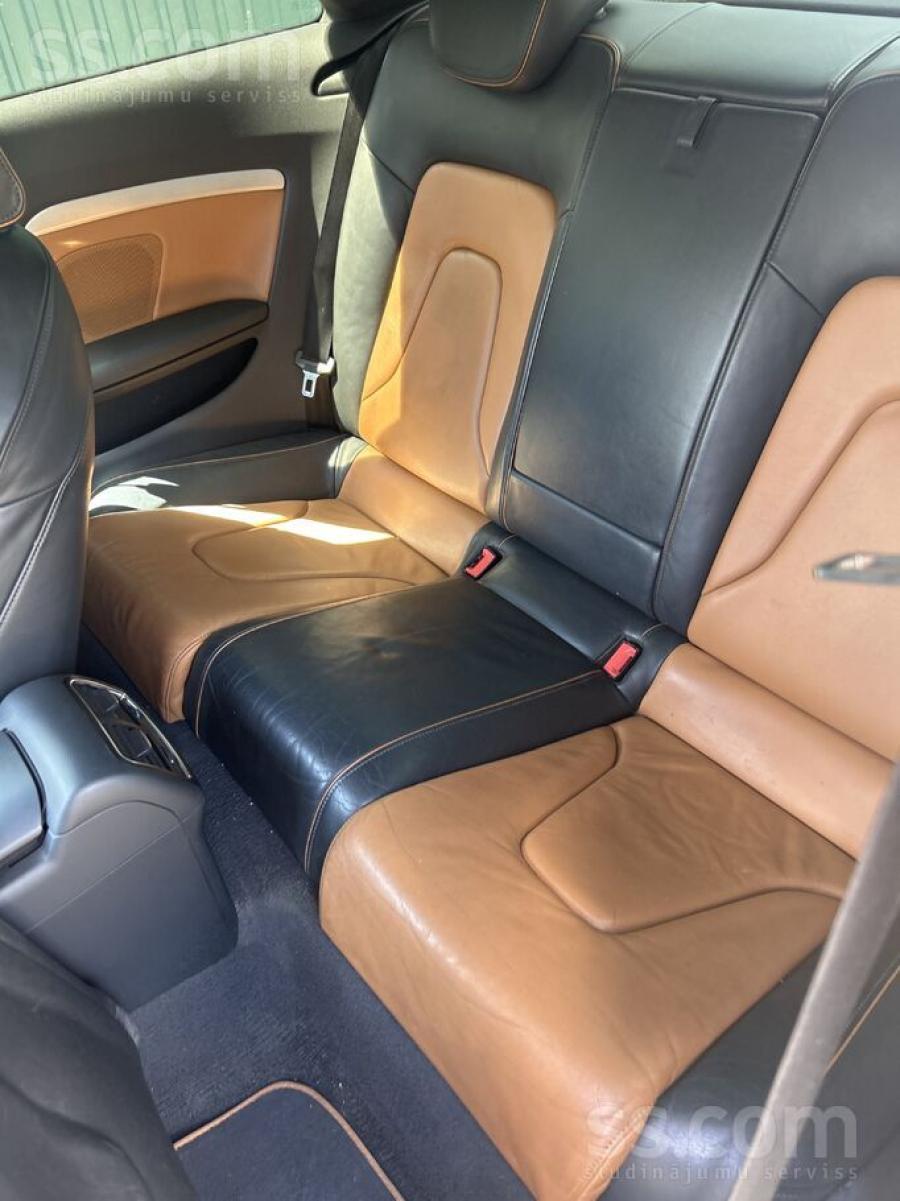 Grey Audi A5 2010 in Daugavpils, with an engine capacity of 2.70 L and mileage of 303 thousand km for 6900 €, photo 12 on AUTOMOTO.COM.LV