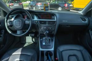 Pelēks Audi A5 2010 Liepāja, ar dzinēja tilpumu 2.00 L un nobraukumu 358 tūkst. km par 6700 €, foto 8 vietnē AUTOMOTO.COM.LV
