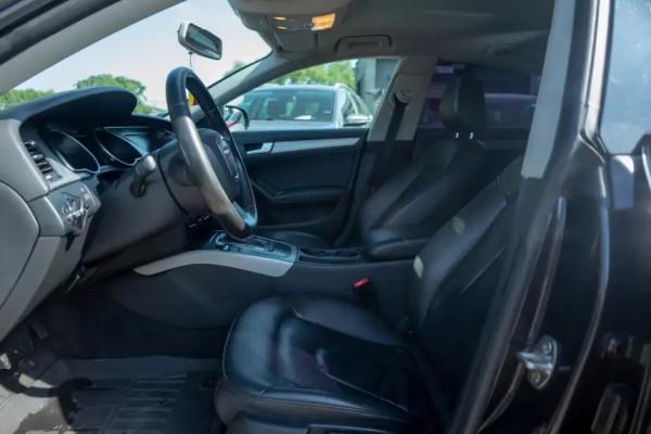 Pelēks Audi A5 2010 Liepāja, ar dzinēja tilpumu 2.00 L un nobraukumu 358 tūkst. km par 6700 €, foto 8 vietnē AUTOMOTO.COM.LV