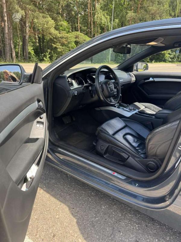 Pelēks Audi A5 2010 Elektrėnai, ar dzinēja tilpumu 2.97 L un nobraukumu 233 tūkst. km par 6900 €, foto 10 vietnē AUTOMOTO.COM.LV