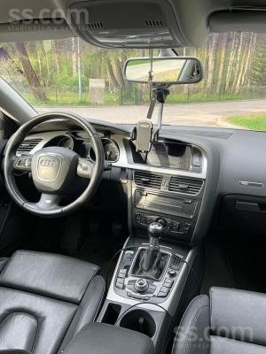 Pelēks Audi A5 2010 Rīga, ar dzinēja tilpumu 2.00 L un nobraukumu 307 tūkst. km par 6900 €, foto 9 vietnē AUTOMOTO.COM.LV