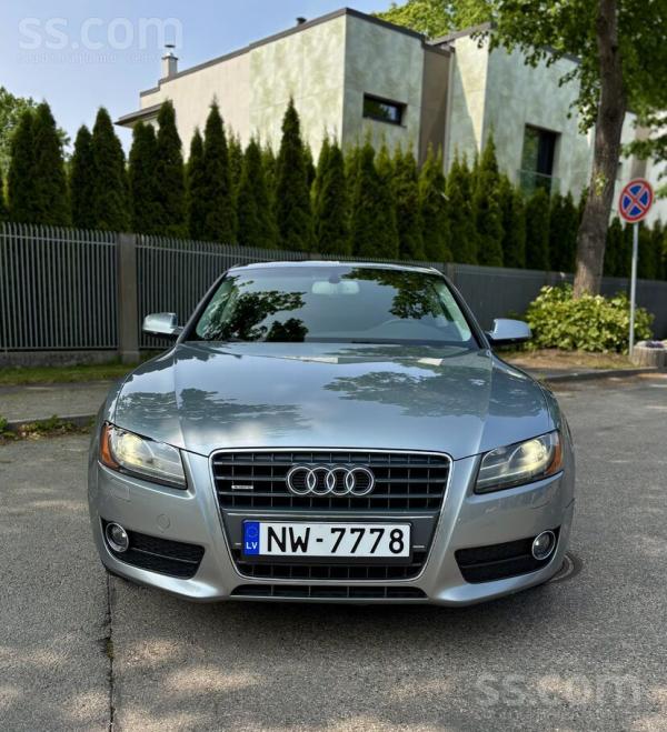 Grey Audi A5 2011 in Riga, with an engine capacity of 2.00 L and mileage of 120 thousand km for 7500 €, photo 3 on AUTOMOTO.COM.LV
