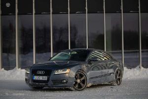 Pelēks Audi A5 2011 Viļņa, ar dzinēja tilpumu 1.98 L un nobraukumu 264 tūkst. km par 6800 €, foto 2 vietnē AUTOMOTO.COM.LV