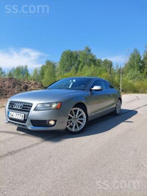 Pelēks Audi A5 2011 Tukums, ar dzinēja tilpumu 2.00 L un nobraukumu 130 tūkst. km par 7200 €, foto  vietnē AUTOMOTO.COM.LV