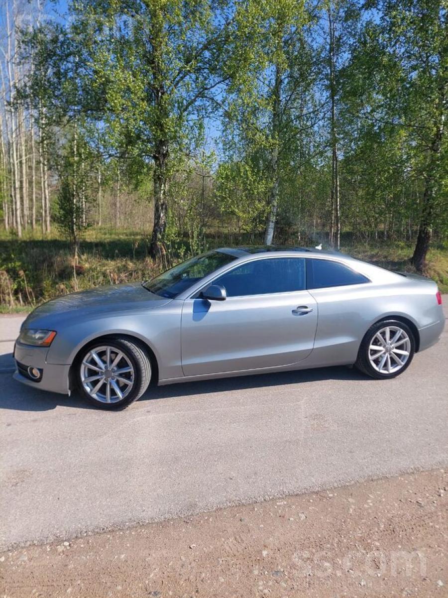Grey Audi A5 2011 in Tukums, with an engine capacity of 2.00 L and mileage of 130 thousand km for 7200 €, photo 5 on AUTOMOTO.COM.LV