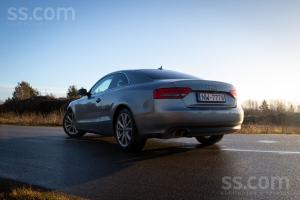 Grey Audi A5 2011 in Tukums, with an engine capacity of 2.00 L and mileage of 130 thousand km for 7200 €, photo 6 on AUTOMOTO.COM.LV
