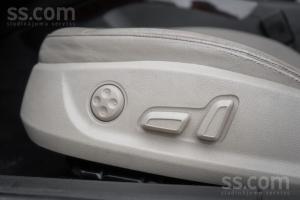 Grey Audi A5 2011 in Riga, with an engine capacity of 2.00 L and mileage of 230 thousand km for 7450 €, photo 11 on AUTOMOTO.COM.LV